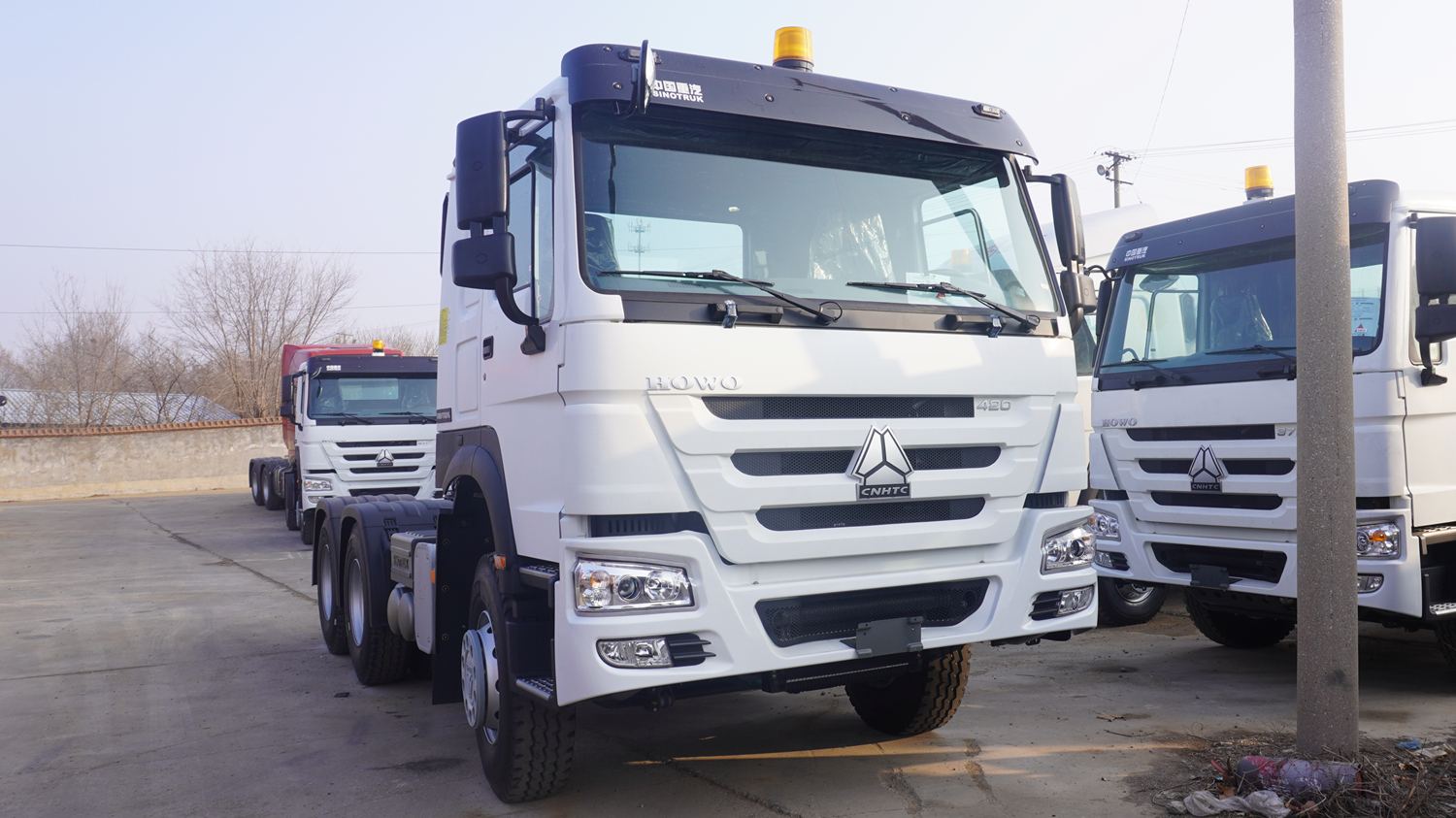 Howo Sinotruk 420 Truck Head for Sale | Howo 420 Trucks | Howo Tractor ...