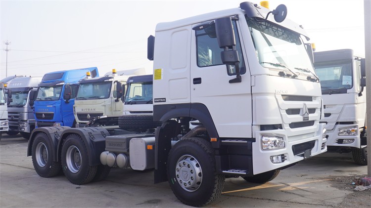 Howo Sinotruk 420 Truck Head for Sale | Howo 420 Trucks | Howo Tractor ...